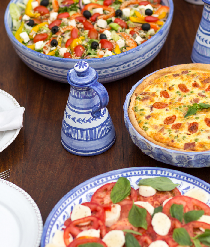 Bakuli Blu - Kenyan pottery. Rustic, Elegant, Handcrafted