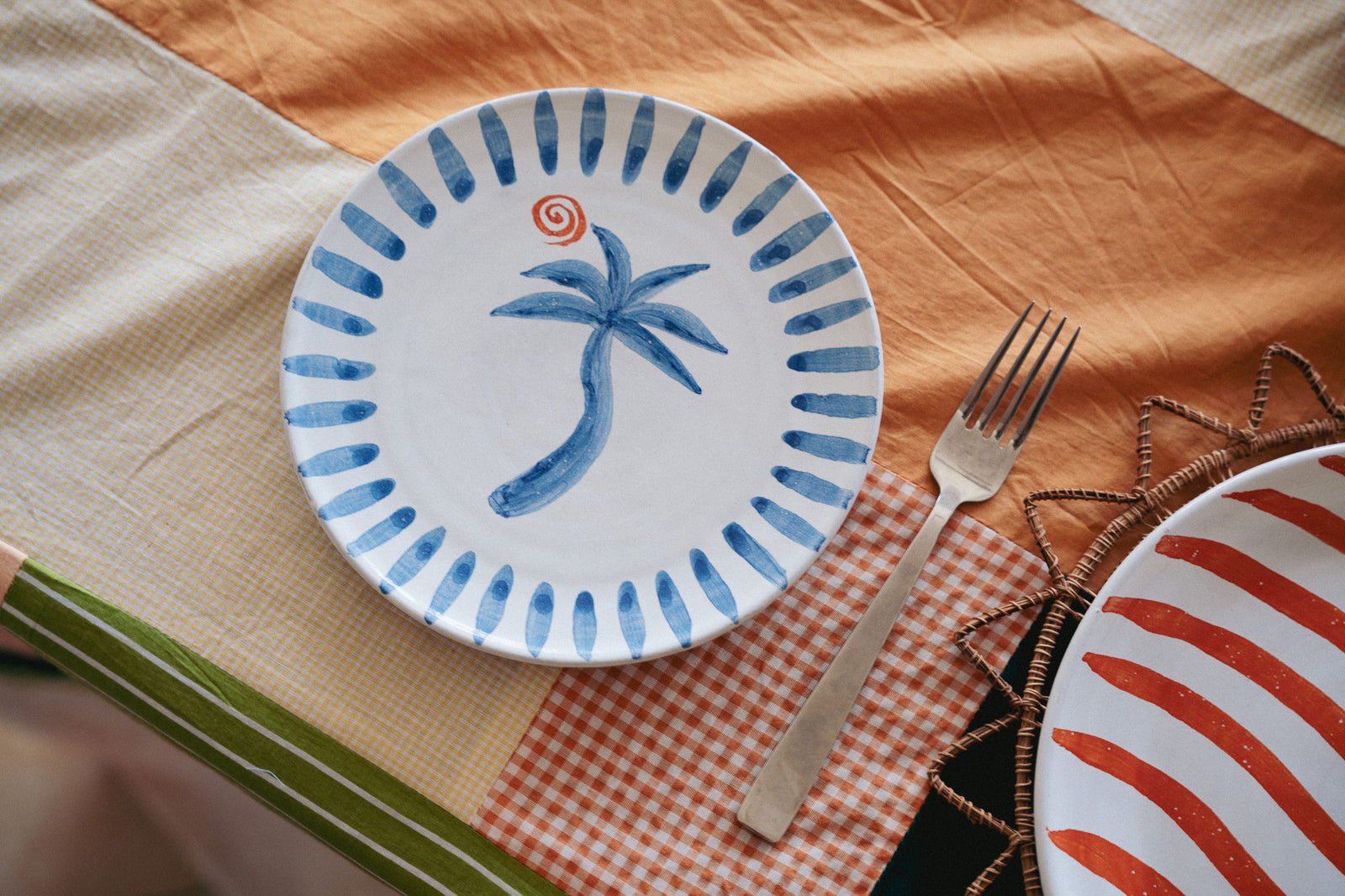 Bakuli Blu - Kenyan pottery. Rustic, Elegant, Handcrafted